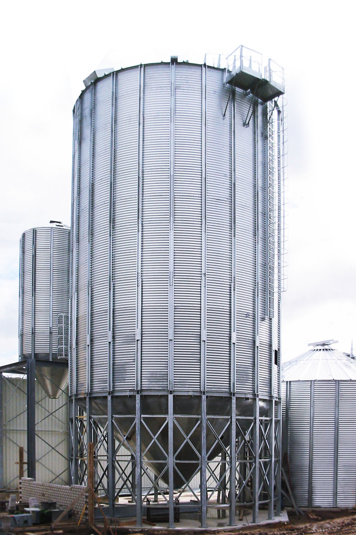 Outdoor silo: Kessens Agrartechnik und Anlagenbau